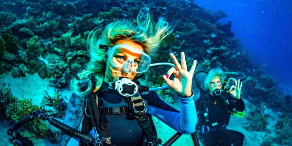 Bautismo de buceo y Curso de Submarinismo de Iniciación para ...